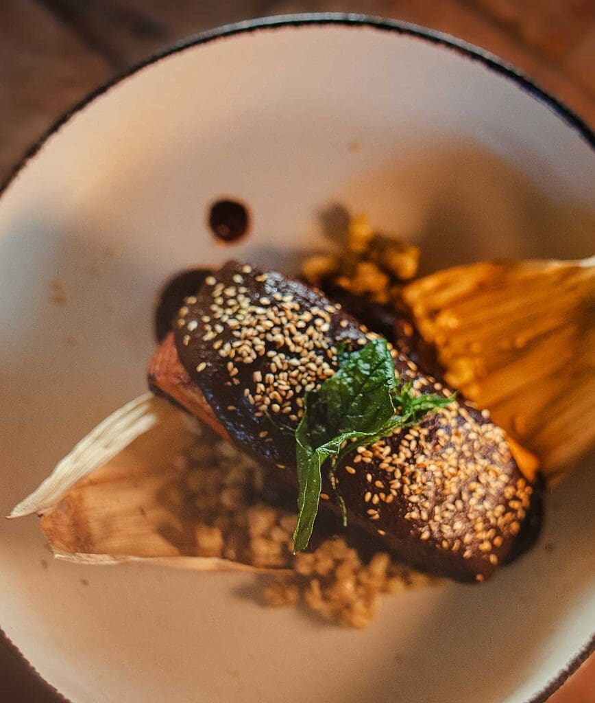 ¿Terraza en la Roma con cocina mexicana? Existe: conoce Altanera